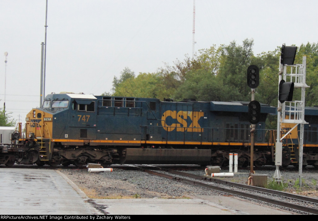 CSX 747